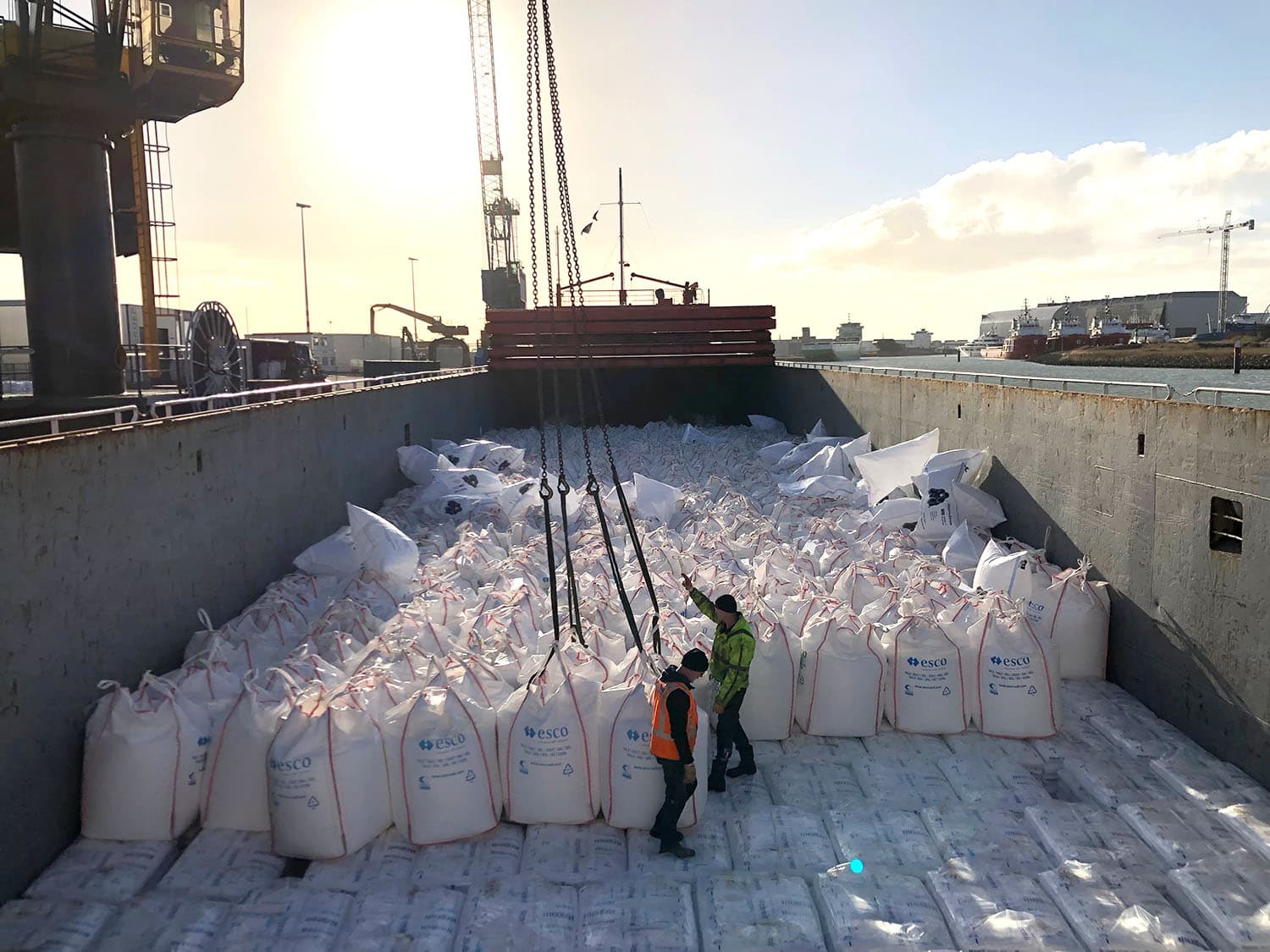 Nesta Shipping B.V. - Riggers en Banksman